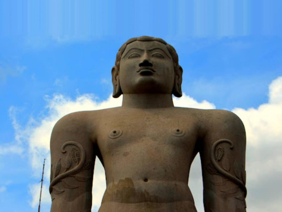 जैन धर्मियांचे श्रद्धास्थान भगवान बाहुबली! भव्य मूर्तीची प्राणप्रतिष्ठा ...