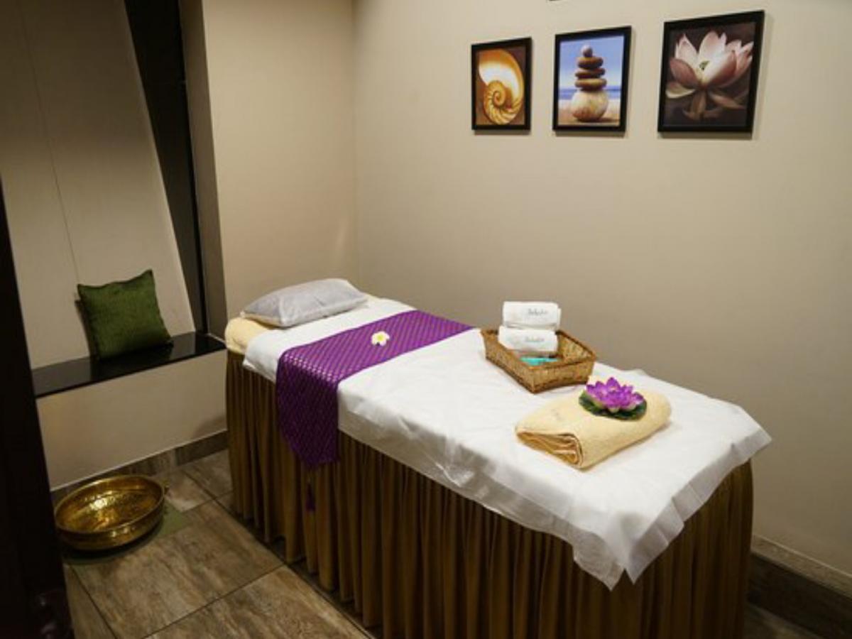 ‘वेदा स्पा’मध्ये मसाज; बाणेर पोलिसांचा छापा, पार्लरच्या नावाखाली भलताच ...