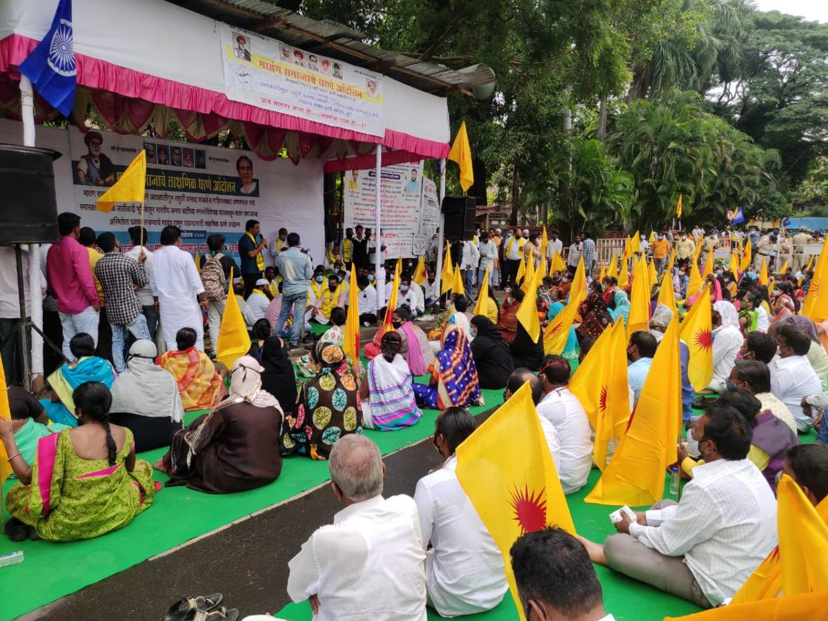 मातंग समाजाच्या अस्मितेवर घाव घालू नका; मातंग समाजाचा पुणे महापालिकेवर ...