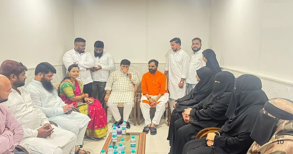 शिंदेसेनेला मोठा धक्का! ७ नगरसेवक ठरले अपात्र; जिल्हाधिकाऱ्यांनी काढले ...