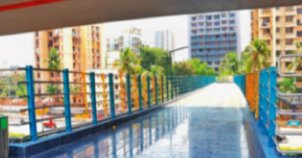 मेट्रो, भरधाव वाहने जातील खालून, तुम्ही रस्ता ओलांडा वरून Mumbai ...