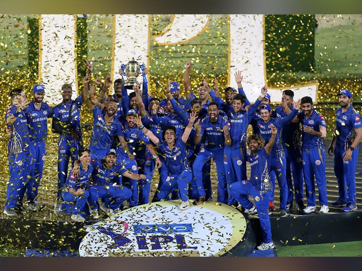 'या' आठ विक्रमांनी यंदाच्या आयपीएलला बनवले संस्मरणीय | IPL 2019: 8 ...