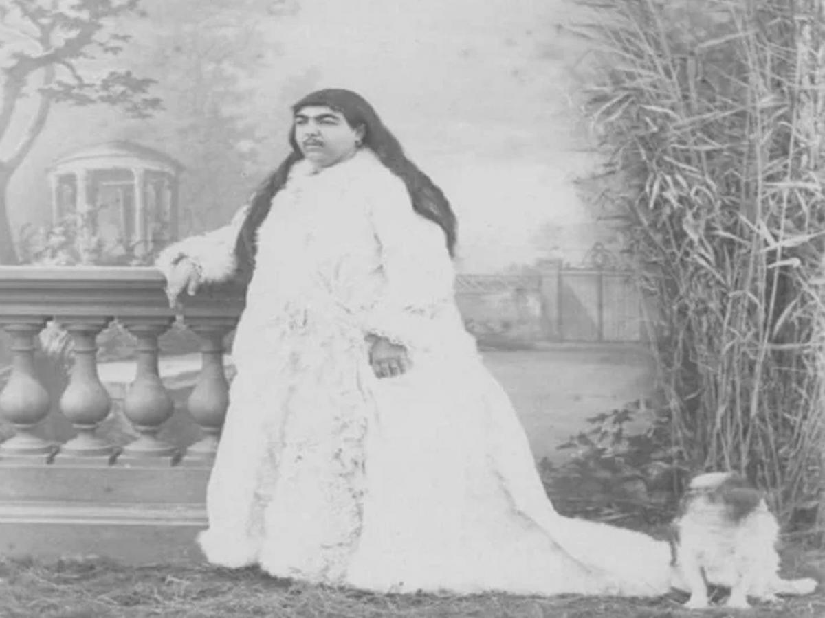 Mustache Persian Princess Qajar Story | आजही 'या' मिशीवाल्या ...