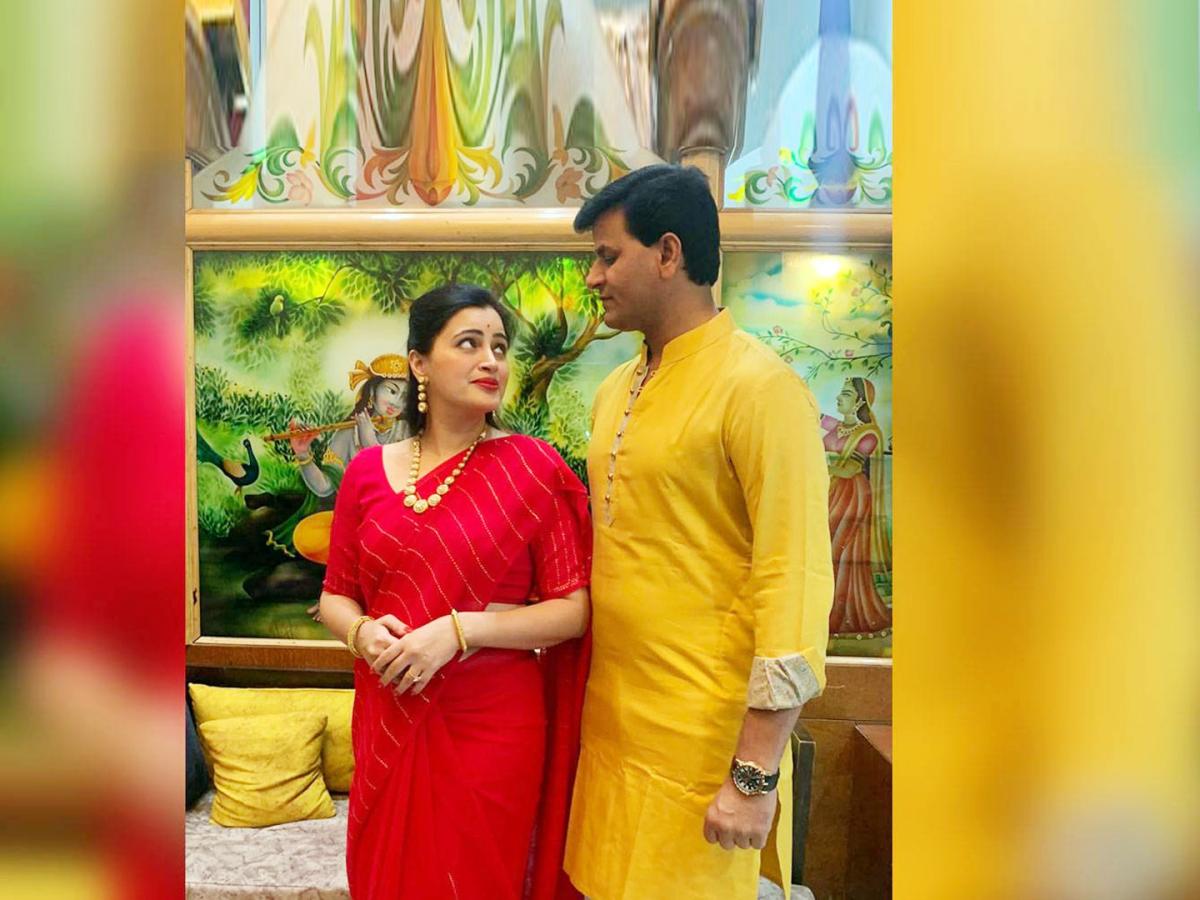 Navneet Kaur Rana: लव्ह जिहादचे आरोप करणाऱ्या नवनीत राणांची लव्ह स्टोरी माहितीये? ‘असा’ झाला ...