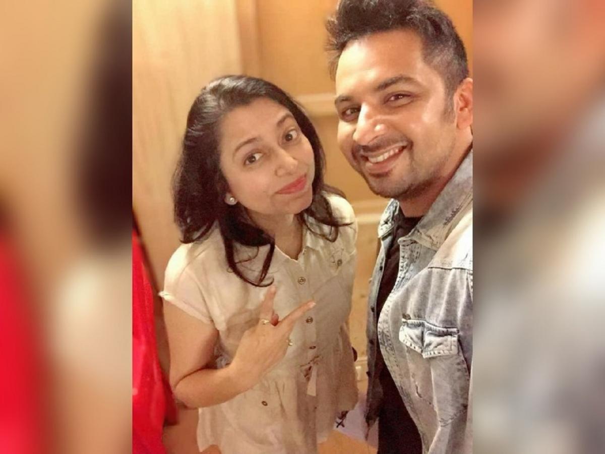 गायिका नेहा राजपाल आणि गायक हर्षवर्धन वावरे आले 'या' गाण्यासाठी एकत्र ...