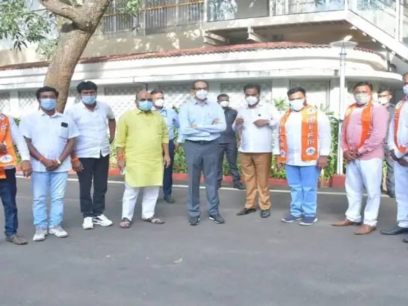 Muktainagar BREAKING: मुक्ताईनगरमध्ये भाजपला पुन्हा धक्का, आजी-माजी १० ...