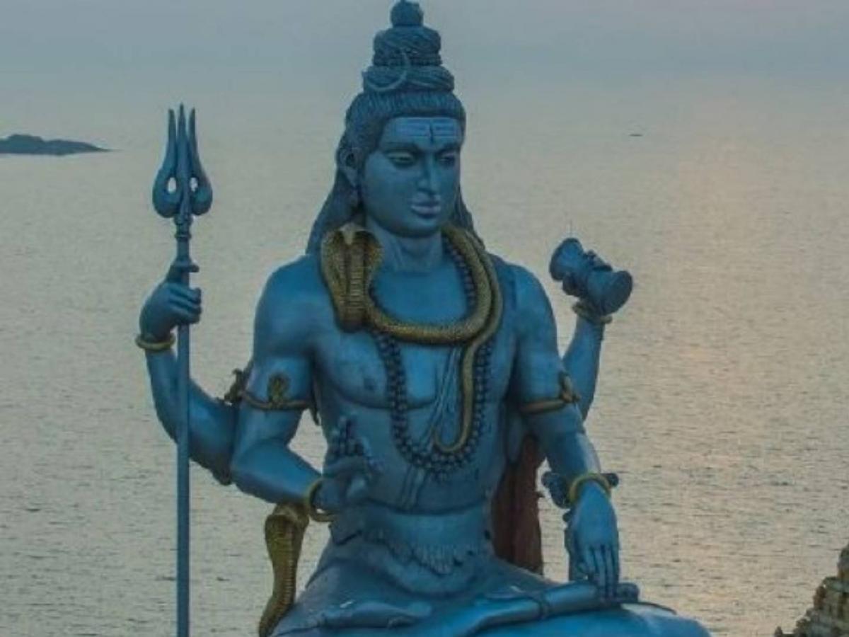 भगवान शिव हाजीर हो! देवाला न्यायालयाचे समन्स; गैरहजर राहिल्यास १०,००० ...