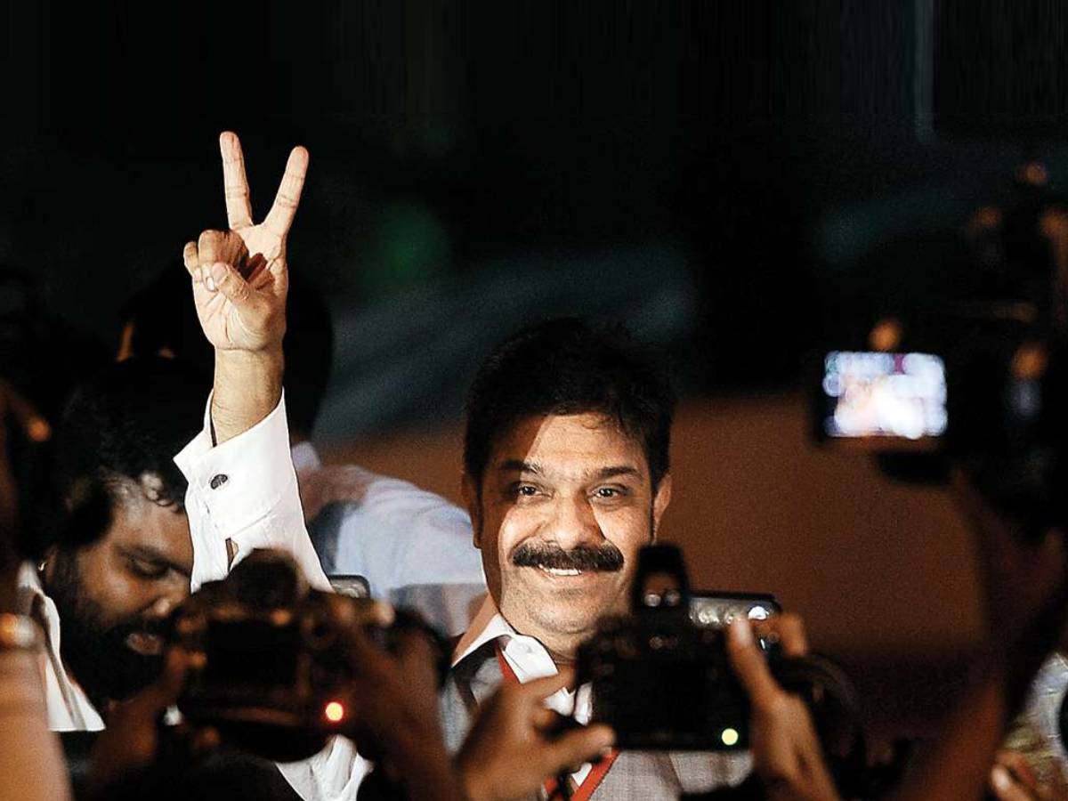 Maharashtra Vidhan Sabha Election: 'मविआ'ला मोठा धक्का! काँग्रेसच्या ...