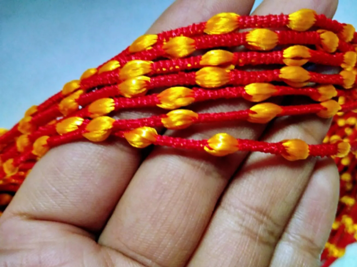 Anant Chaturdashi 2022 : अनंत चतुर्दशीच्या मुहूर्तावर अनंताचा धागा ...