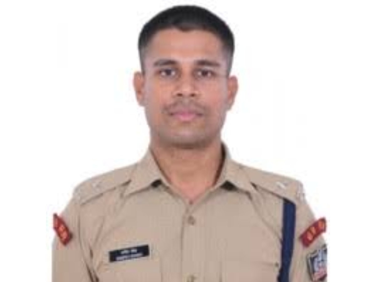 साताऱ्याचे नवे पोलीस अधीक्षक समीर शेख, अजय कुमार बंसल यांची बदली Satara Marathi News | Satara's ...