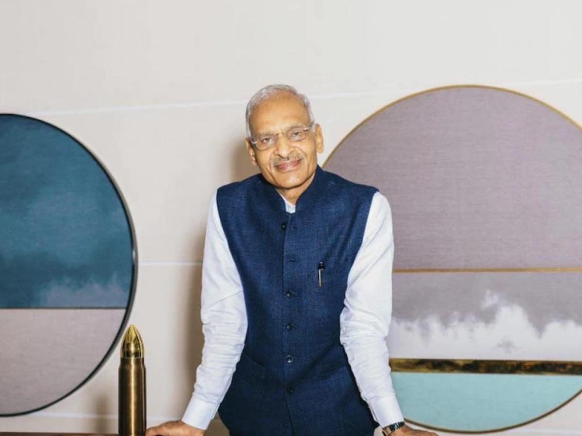 Success Story: शिक्षण फक्त १० वी...शाई विकण्यापासून केली सुरुवात, आज ...