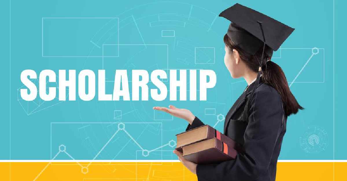 एकच शिष्यवृत्ती फॉर्म वर्षातून तीनदा भरण्याचे आदेश; शिष्यवृत्तीचा घोळ संपता संपेना - Marathi ...