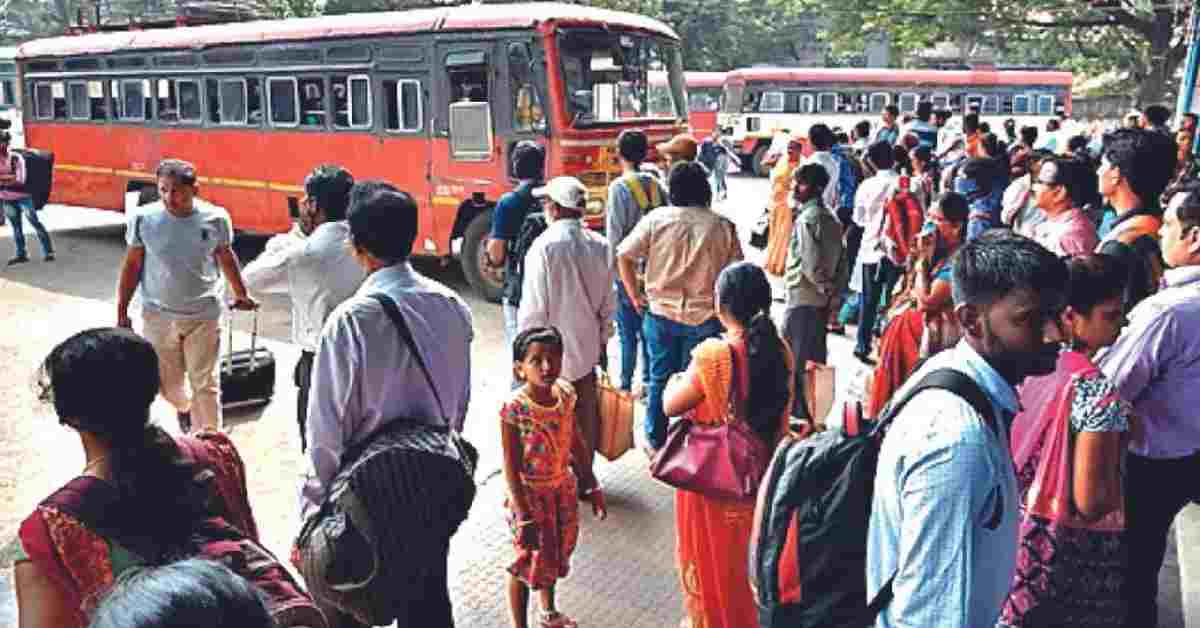 बसस्थानकावर प्रवाशांची गर्दी; ग्रामीण मार्गावर बससेवांचा तुटवडा ...