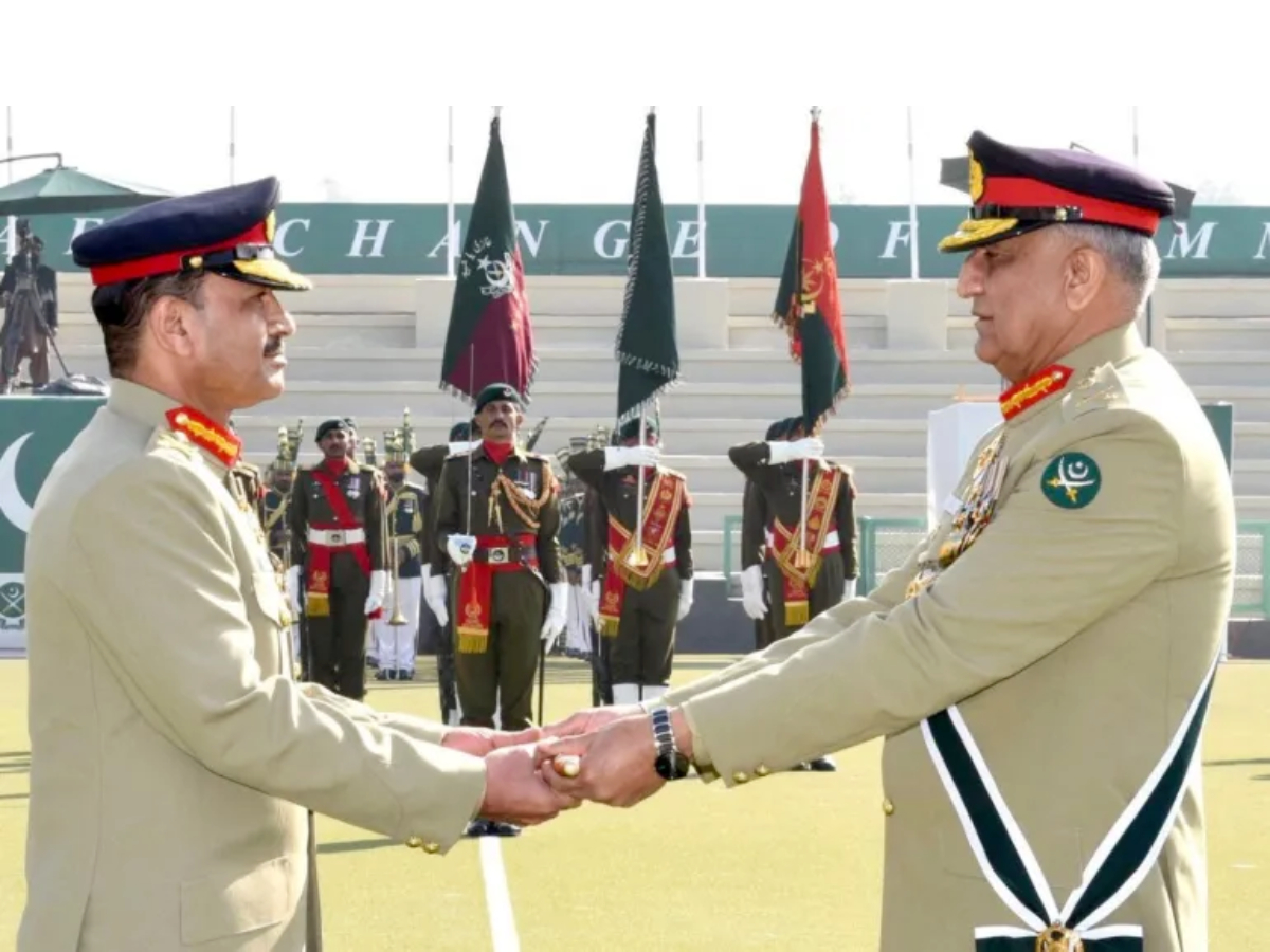 पाकिस्तानचा लष्करप्रमुख कोणाचाच नसतो भाऊ! 'शेजाऱ्यां'ची फरफट अटळ आहे ...