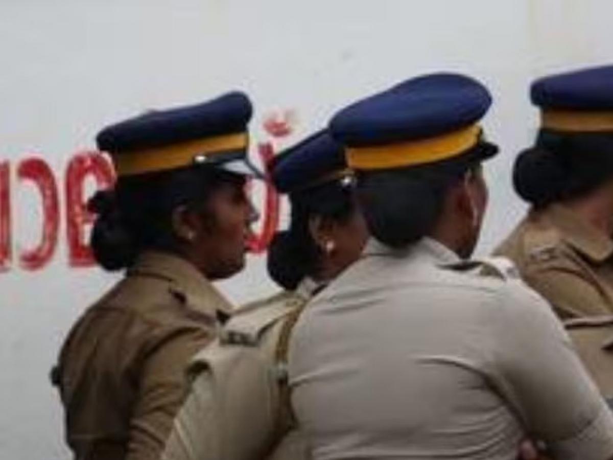 प्रेमप्रकरणात अपयश, महिला पोलिसाच्या मुलाने आयुष्य संपविले - Marathi ...