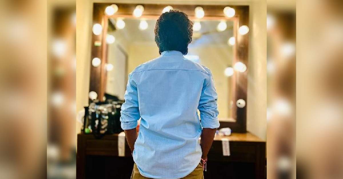 लोकप्रिय मराठी अभिनेत्याचे वडील आजही करतात सायकलने प्रवास; लेकानेच ...