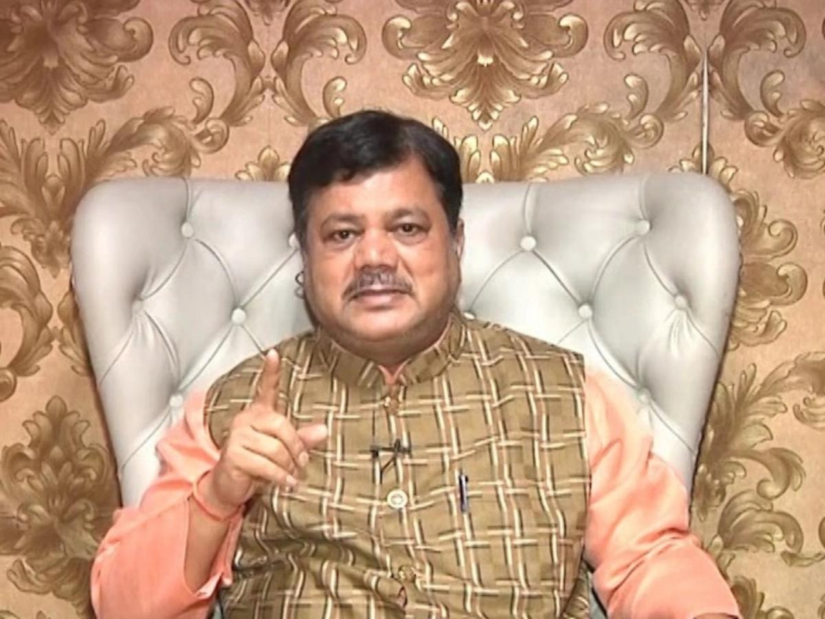 आमची वायफळ बडबड, मग यांची मुक्ताफळ कोणतं प्रबोधन करतात? दरेकरांचा ...