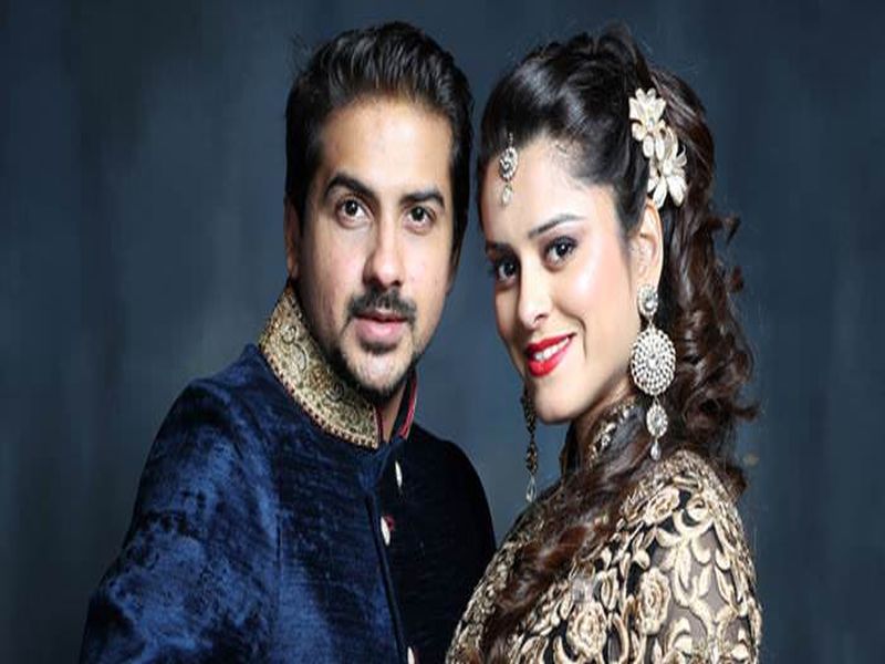 बिग बॉसच्या फायनलला दिसली नाही पुष्कर जोगची पत्नी, जाणून घ्या काय होते ...