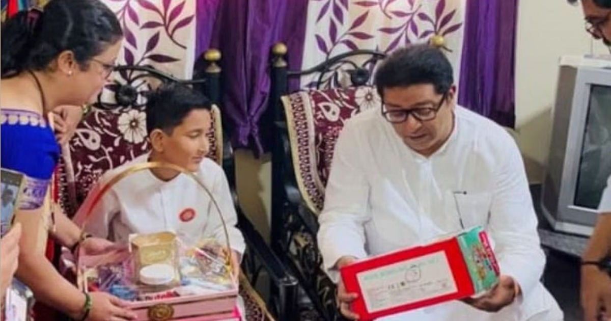 ...अन् राज ठाकरे थेट घरी पोहचले; कार्यकर्त्याच्या आजारी मुलाची इच्छा ...