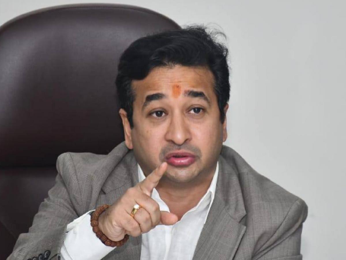 एलईडी मच्छीमार नौका तत्काळ जप्त करा, मंत्री नितेश राणेंनी दिले आदेश ...