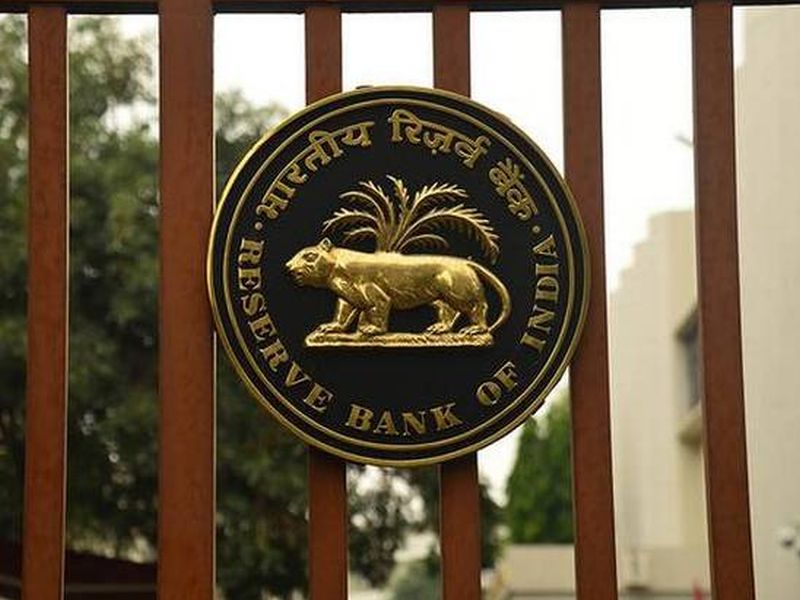 आता RBIचं 'ऑपरेशन हप्ता वसूली', Loan Apps वर कारवाई होणार; यादी तयार ...