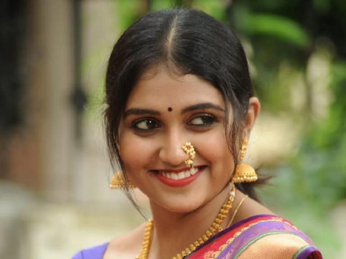 Rinku Rajguru's Makeup Movie Trailer Out | रिंकू राजगुरुच्या मेकअपचा ...