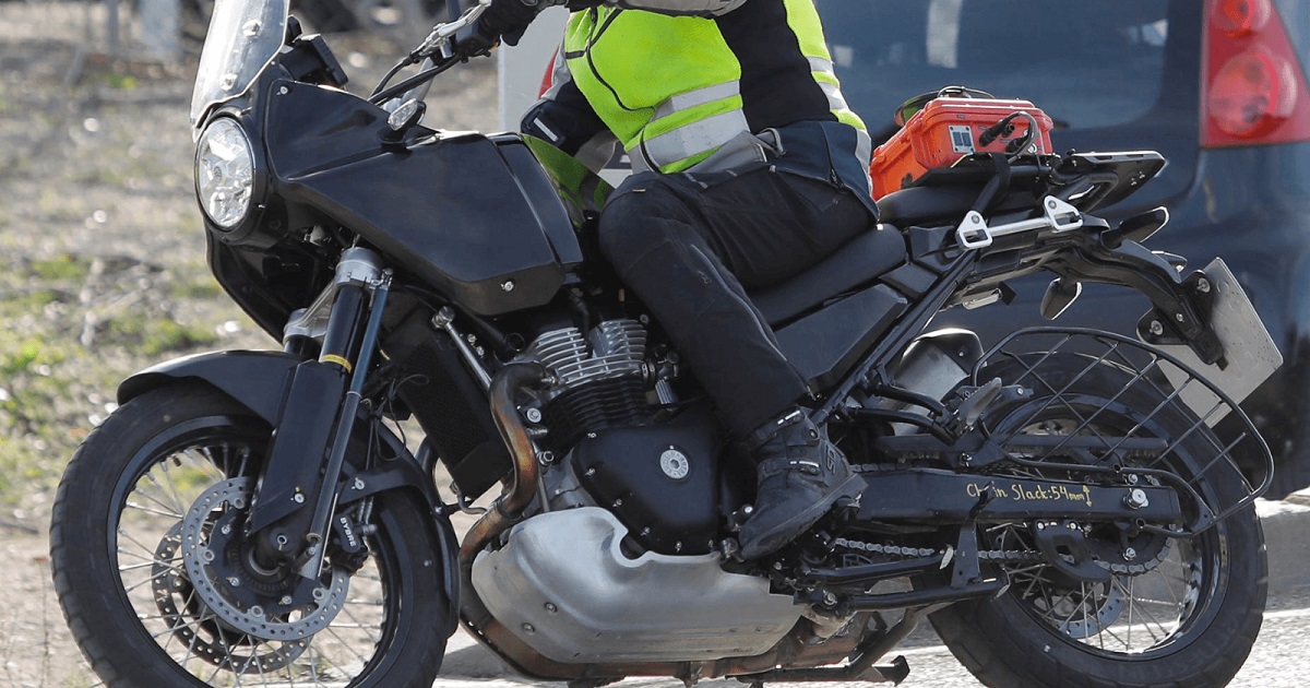 टूरिंग प्रेमींसाठी Royal Enfield आणतेय नवीन ‘पॉवर बीस्ट’, मिळणार तब्बल ...