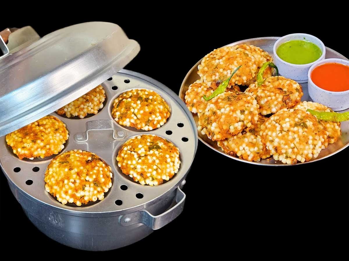 इडली पात्रात साबुदाणा वडा करण्याची 'स्मार्ट' ट्रिक! तेल कमी - चव ...