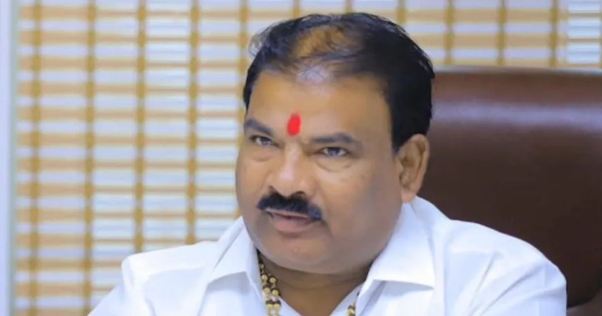 ’शिवीगाळ प्रकरणी आमदार संजय गायकवाड यांच्यावर गुन्हा दाखल करा ...