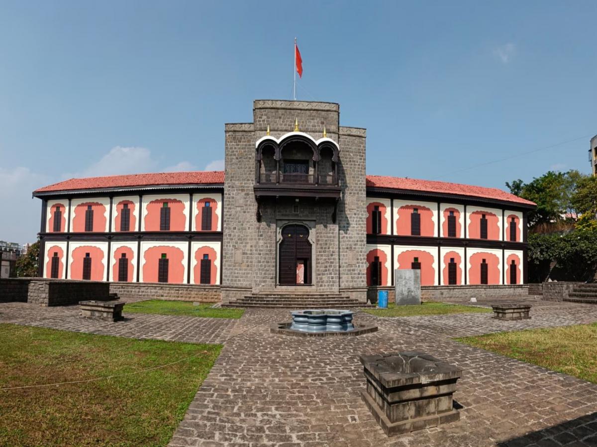 Shiv Srushti Pune: पुण्यातील शिवसृष्टीच्या तिसऱ्या टप्प्यासाठी ५० ...