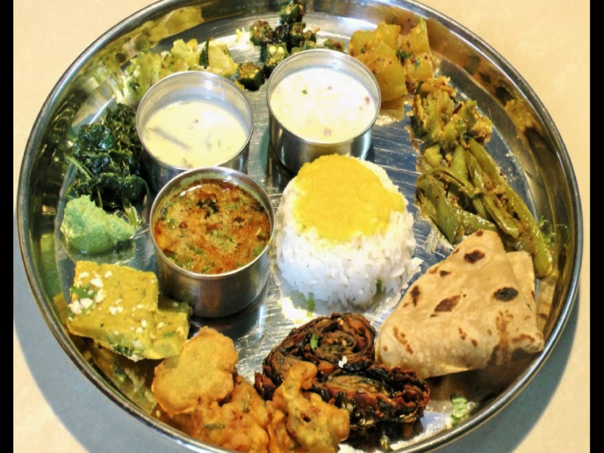 Pitru Paksha 2022 : श्राद्धाच्या स्वयंपाकात कोणकोणते पदार्थ केले जातात ...