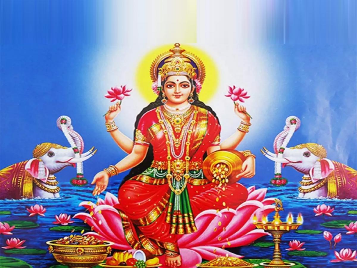 श्रावणी शुक्रवार: सर्वार्थ सिद्धीचा शुभ-लाभ, ५ राशींवर लक्ष्मी होईल ...
