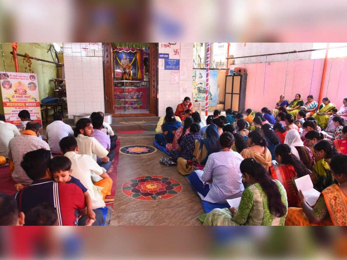 श्री स्वामी समर्थ मठाचा दुसरा वर्धापनदिन सोहळा कल्याणमध्ये संपन्न ...