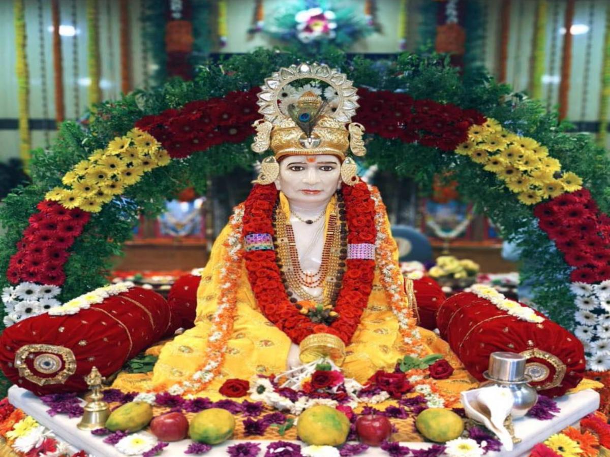 स्वामी समर्थ महाराज म्हणतात; अहंकार त्यागा, निरपेक्ष भक्ती करा ...
