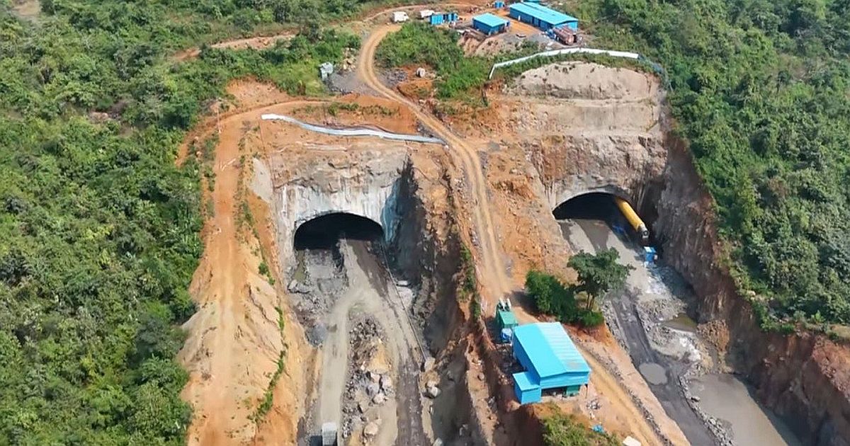चार किमीच्या बोगद्यासाठी डोंगराला ड्रिलिंग; पनवेल-बदलापूर अंतर कमी होणार Thane Marathi News ...
