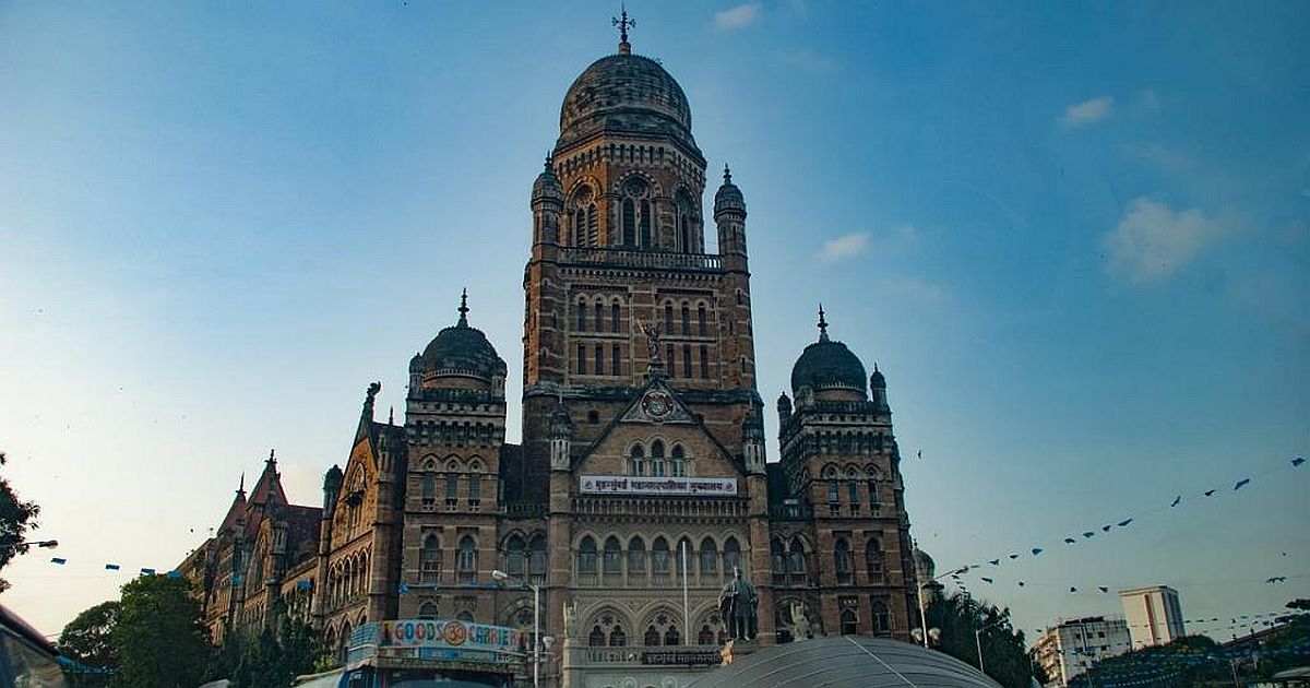 कोविड ऑक्सिजन प्लँट फसवणूक प्रकरणात BMC कंत्राटदार रोमिन छेडाला अटक ...