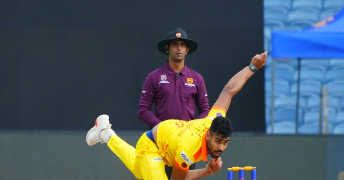 रेस्टॉरंट वेटर ते क्रिकेट अंपायर...! IPL मध्ये दिसणारा हा मराठमोळा पंच ...