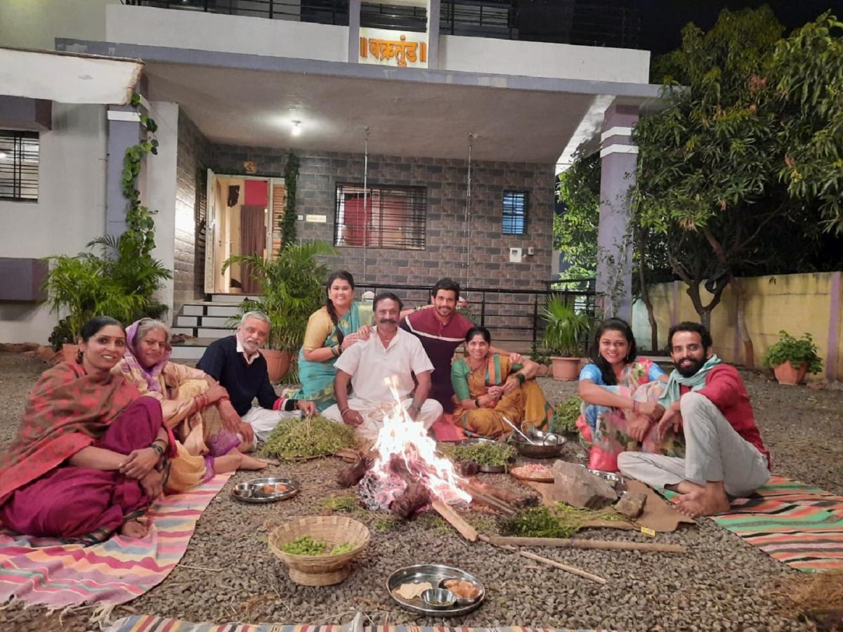 'सुंदरा मनामध्ये भरली' मालिकेमध्ये होणार हुर्डा पार्टी ! - Marathi News ...