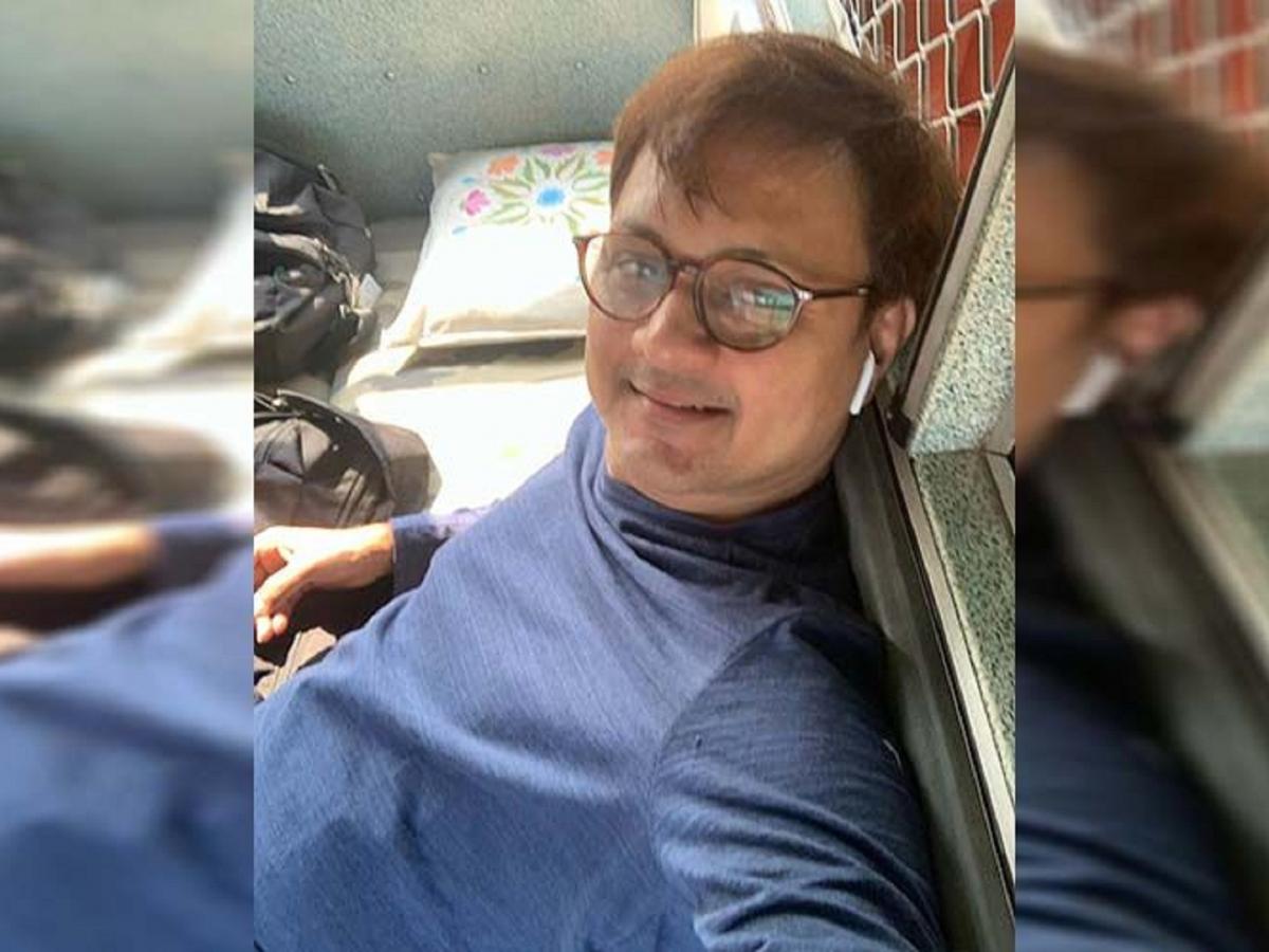 सुनील बर्वे यांच्या कुटुंबाचा फोटो तुम्ही पाहिला का? पत्नी दिसते खूपच ...
