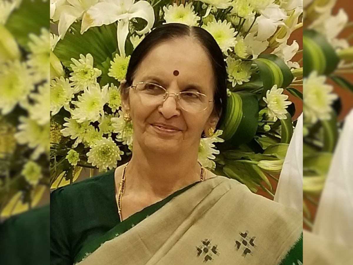 सर्वोच्च न्यायालयाचे न्याय‍ाधीश अभय ओक यांच्या मातोश्रींचे निधन Thane ...