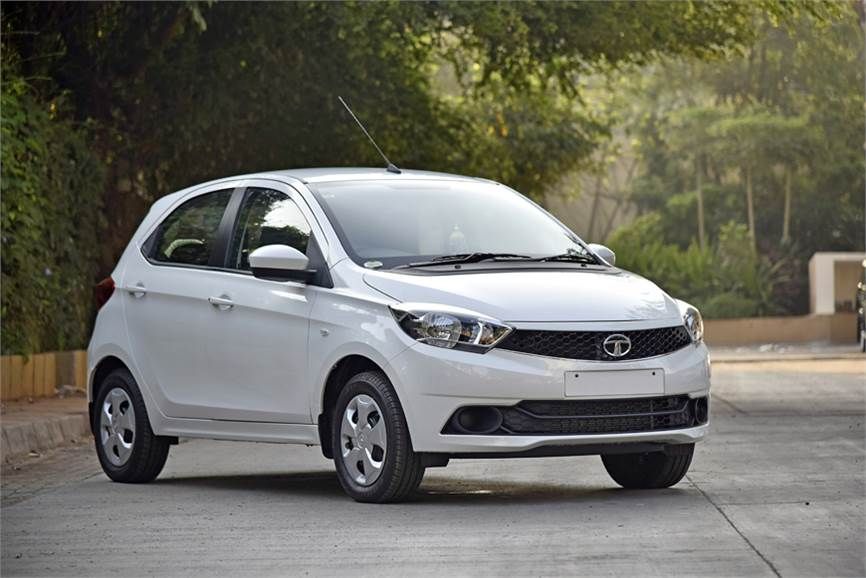 Tata Tiago NRG CNG Launched : TATA नं या स्वस्त कारचं CNG मॉडेल केले ...