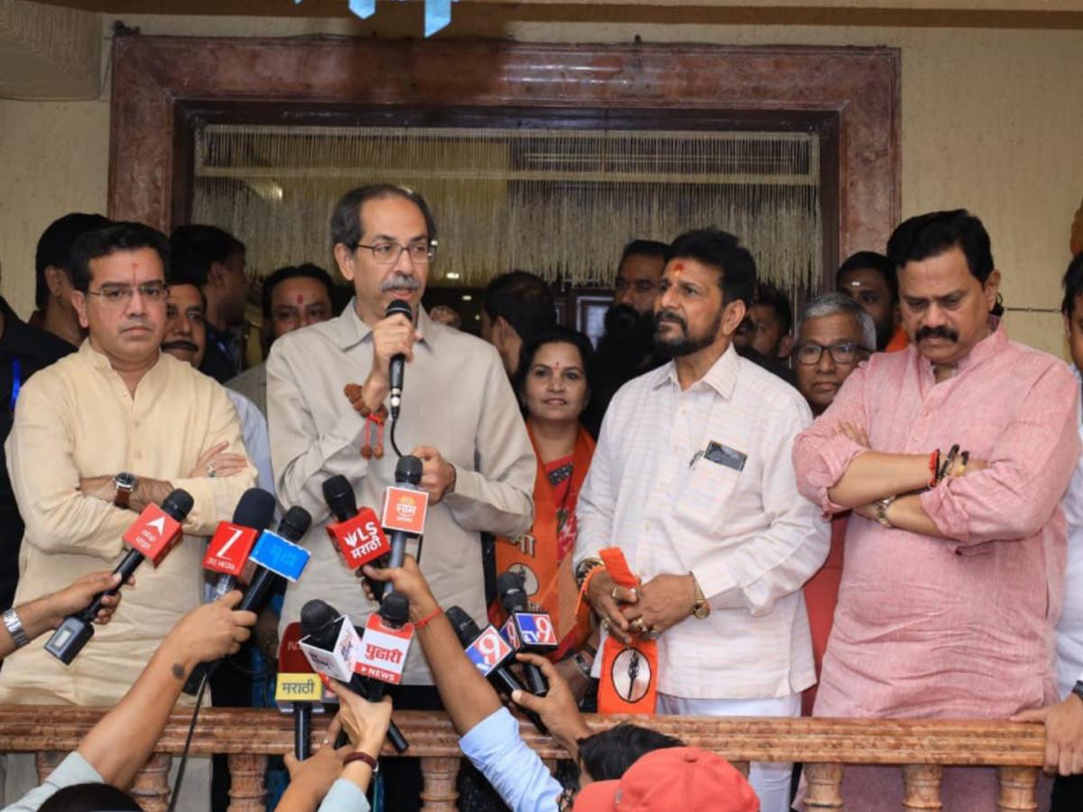 आता ठाकरेंची वेळ! शिंदेच्या ठाण्यातील बडा नेता उद्धवसेनेत; म्हणाले ...