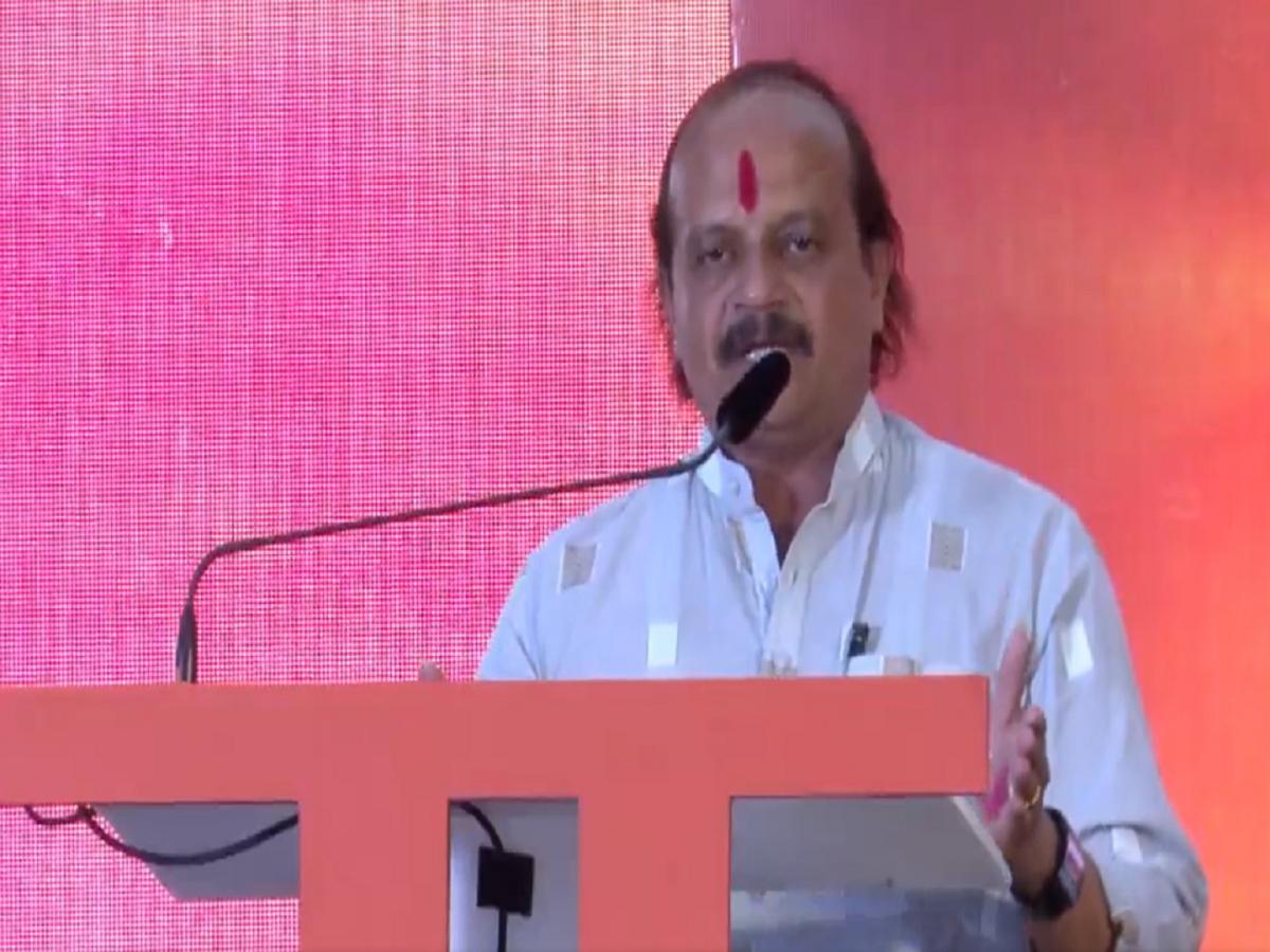 Vasant More : ... तर आपल्या नगरसेवकांना, आमदारांना अमेरिकेतूनही फोन ...