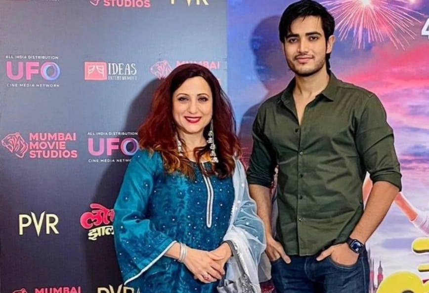 Kishori Shahane: खूप सुंदर आहे किशोरी शहाणेंचा मुलगा बॉबी, त्याच्या ...