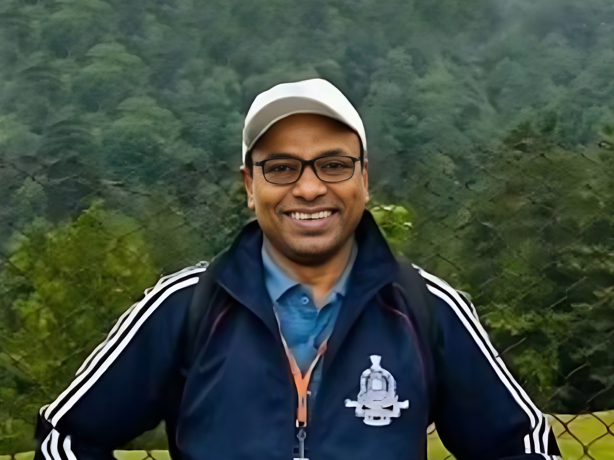 कष्टाचं फळ! 10व्या वर्षी हॉटेल क्लीनर, न्यूजपेपर वाटायचं काम केलं ...