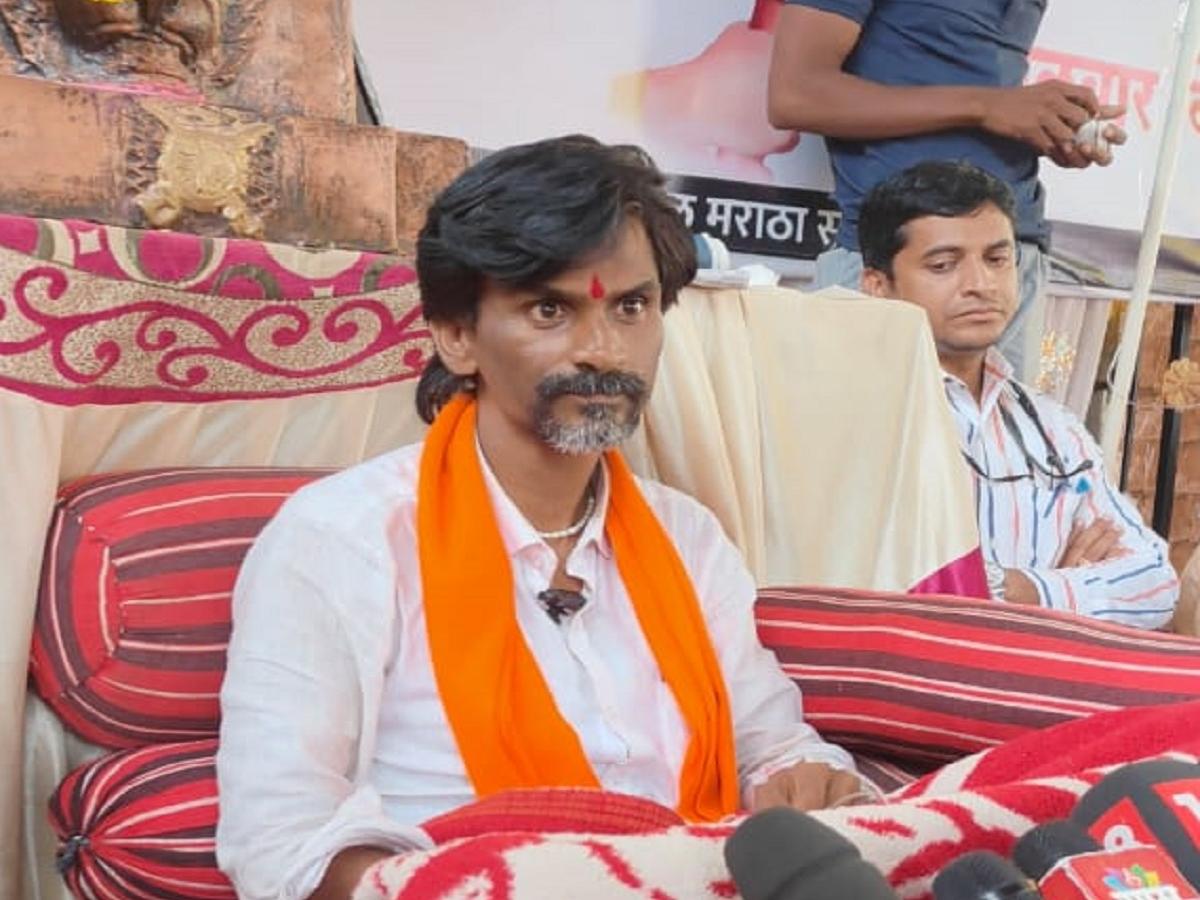 उग्र आंदोलन करू नका, टोकाचे पाऊल उचलू नका; मनोज जरांगेंचे आंदोलकांना ...