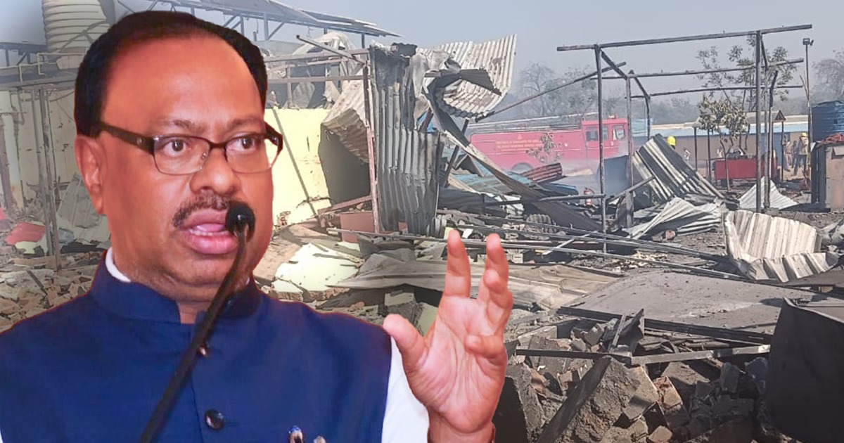मृतांच्या कुटुंबीयांना २० लाख मदत करा पालकमंत्री बावनकुळे यांचे कंपनीला निर्देश Nagpur Marathi