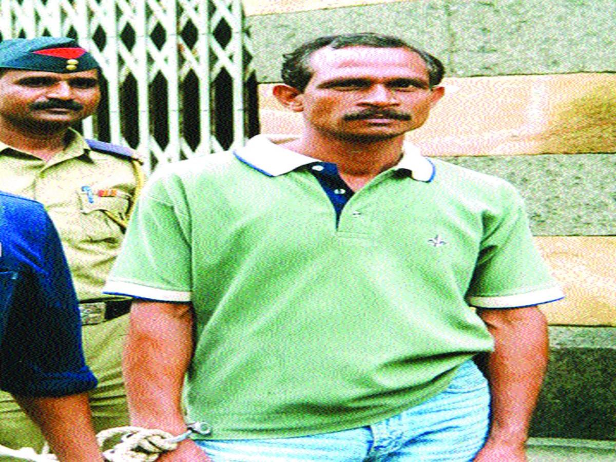 हैदराबाद सामूहिक बलात्कार आणि हत्या प्रकरणानंतर आठवतेय १५ ...