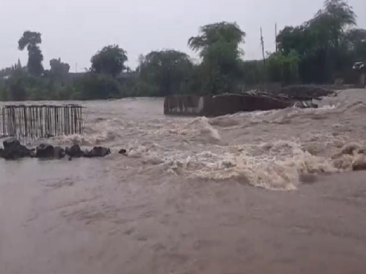 सातारा जिल्ह्यात पाऊस ओसरला.. पूर कायम; पंचनामे सुरू!, कोयना धरणात किती ...