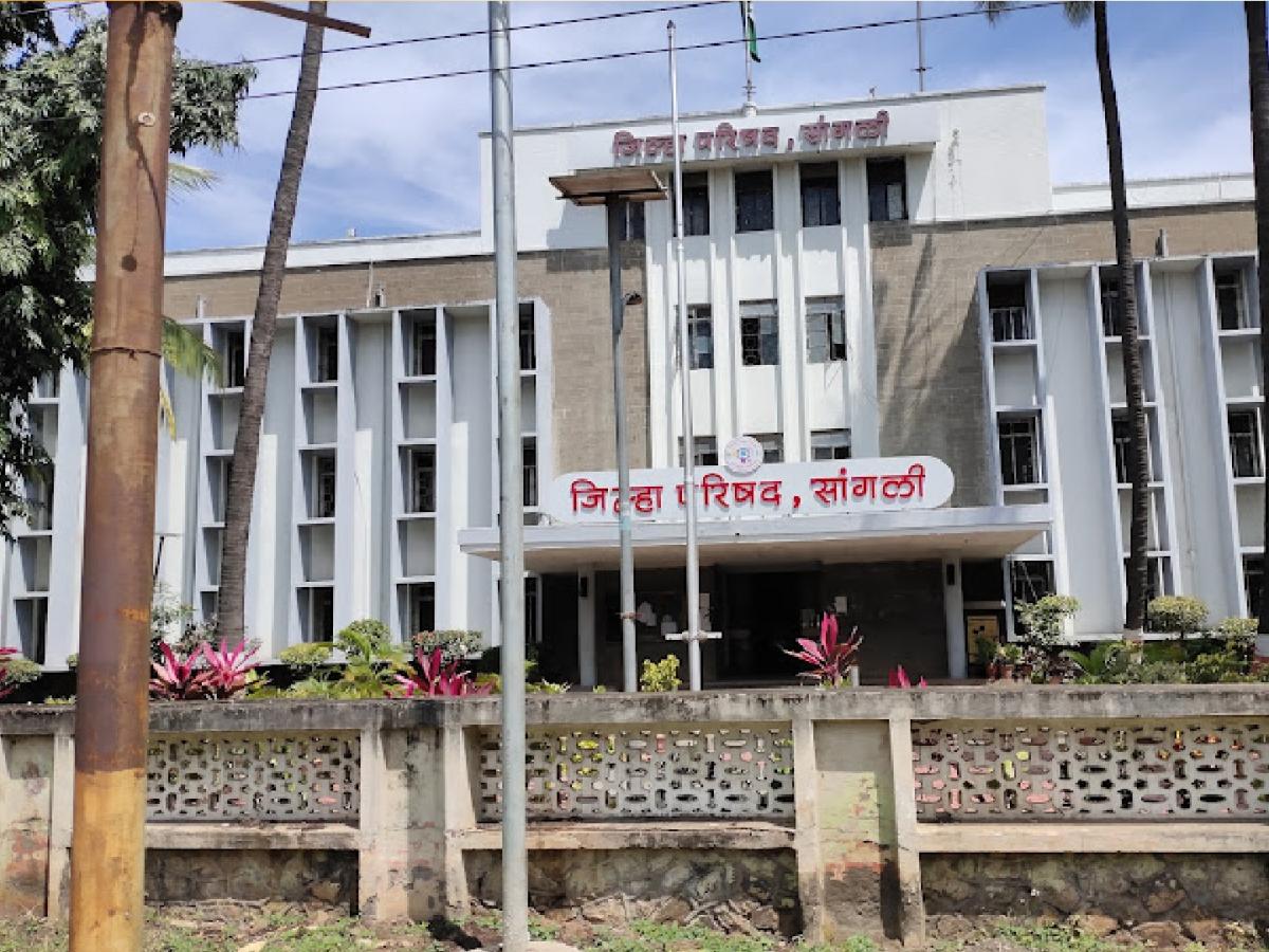 कडेगाव, पलूसचे चार ग्रामसेवक निलंबित; सांगली जिल्हा परिषदेची कारवाई ...